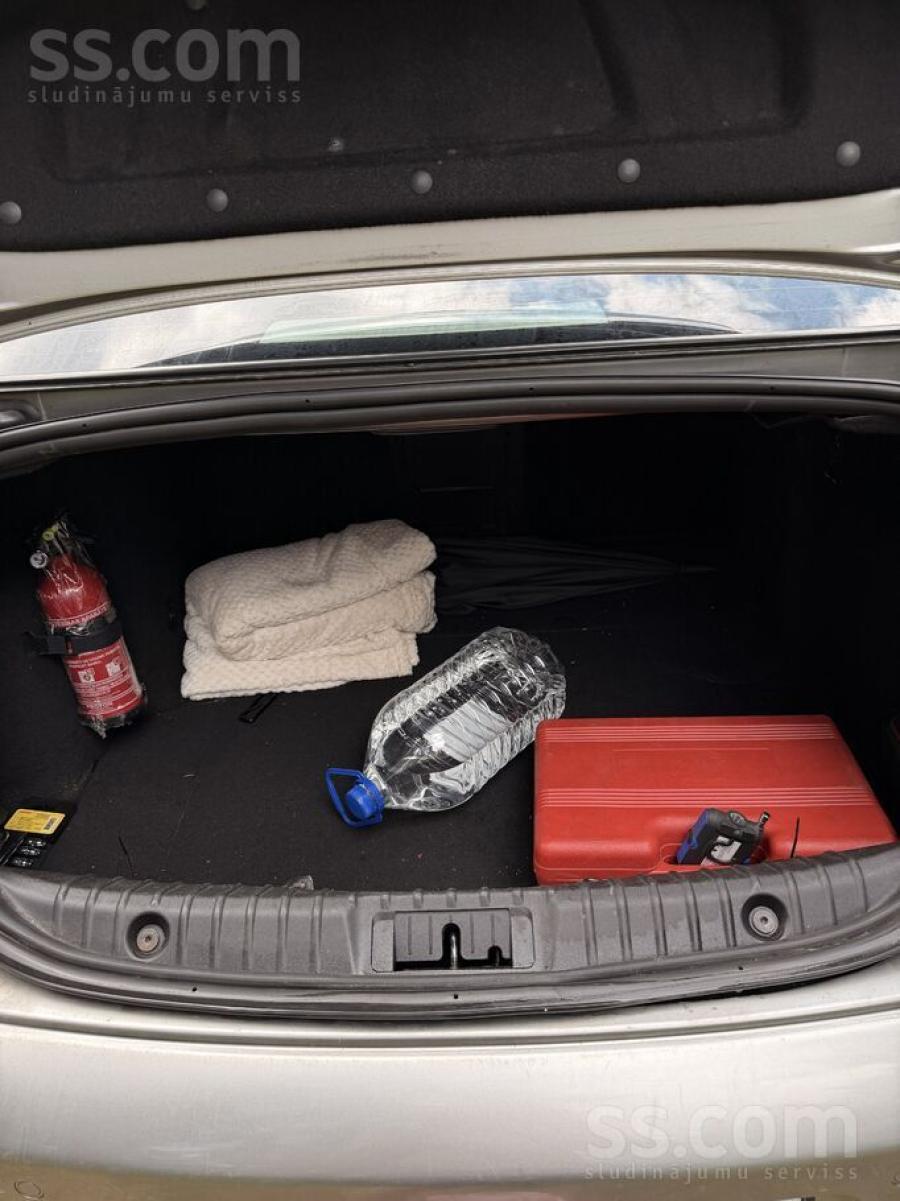 Alfa Romeo 159 2007 Rīga, ar dzinēja tilpumu 1.90 L un nobraukumu 179 tūkst. km par 1650 €, foto 17 vietnē AUTOMOTO.COM.LV
