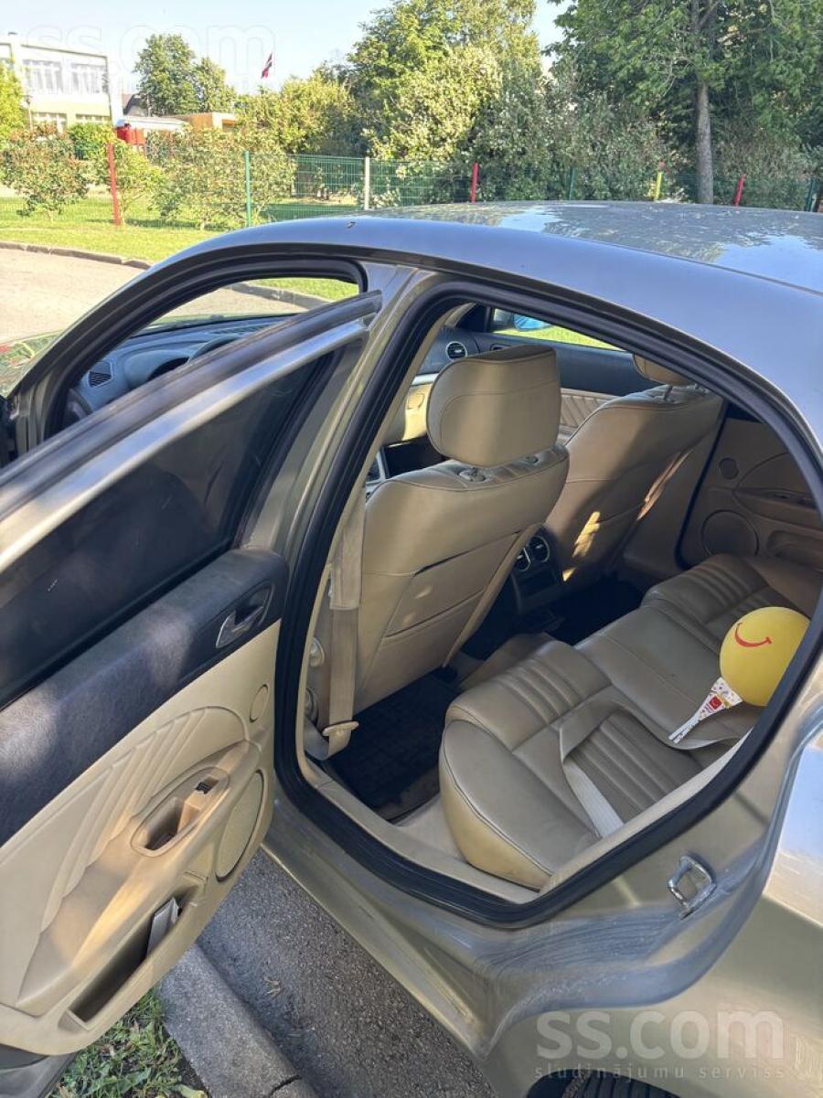 Alfa Romeo 159 2007 in Ventspils, with an engine capacity of 2.40 L and mileage of 213 thousand km for 1250 €, photo 5 on AUTOMOTO.COM.LV