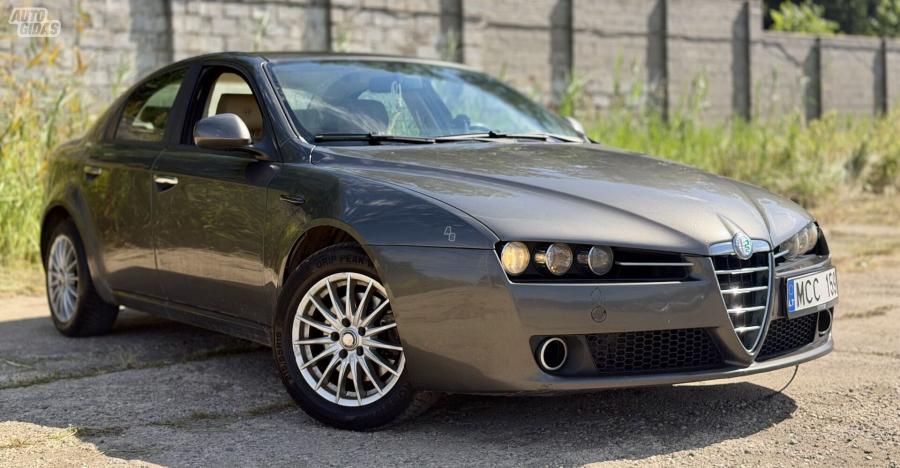 Alfa Romeo 159 2007 Kauņa, ar dzinēja tilpumu 1.90 L un nobraukumu 314 tūkst. km par 500 €, foto 3 vietnē AUTOMOTO.COM.LV