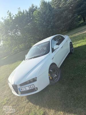Alfa Romeo 159 2009 Klaipėda, ar dzinēja tilpumu 1.80 L un nobraukumu 320 tūkst. km par 1600 €, foto 7 vietnē AUTOMOTO.COM.LV