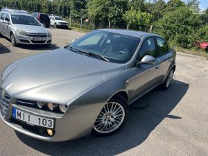 Alfa Romeo 159 2009 in Siauliai, with an engine capacity of 2.00 L and mileage of 0 thousand km for 1949 €, photo 4 on AUTOMOTO.COM.LV