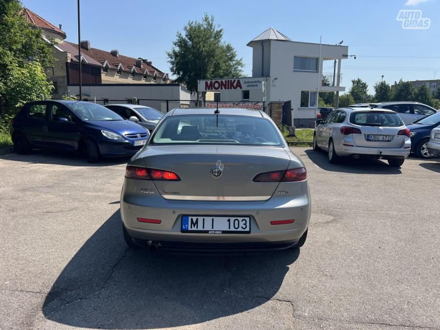 Alfa Romeo 159 2009 Šauļi, ar dzinēja tilpumu 2.00 L un nobraukumu 0 tūkst. km par 1949 €, foto 9 vietnē AUTOMOTO.COM.LV