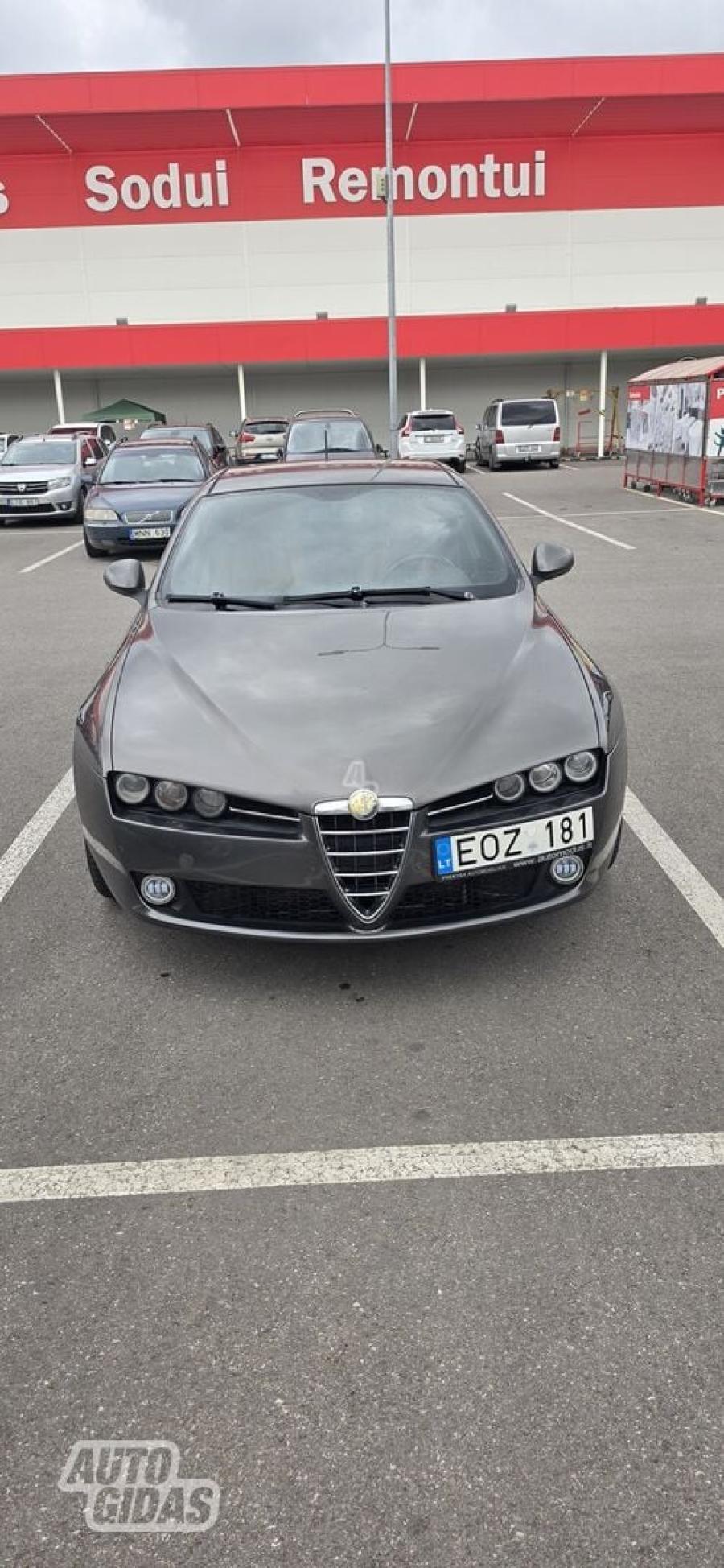 Alfa Romeo 159 2012 in Kaunas, with an engine capacity of 2.00 L and mileage of 287 thousand km for 4000 €, photo 1 on AUTOMOTO.COM.LV