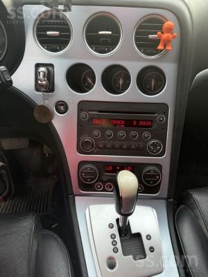 Alfa Romeo 159 2006 Rīga, ar dzinēja tilpumu 1.90 L un nobraukumu 366 tūkst. km par 900 €, foto 10 vietnē AUTOMOTO.COM.LV