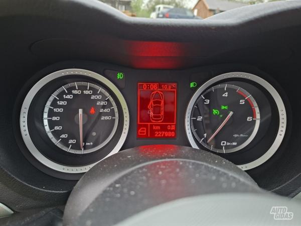 Альфа Ромео 159 2008 в Шилале, объемом двигателя 1.90 л и пробегом 220 тыс. км за 850 €, фото 9 на AUTOMOTO.COM.LV
