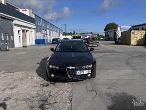 Alfa Romeo 159 2009 in Klaipeda, with an engine capacity of 1.90 L and mileage of 290 thousand km for 1750 €, photo 2 on AUTOMOTO.COM.LV