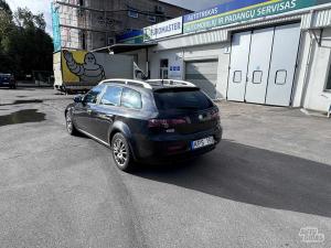 Alfa Romeo 159 2009 in Klaipeda, with an engine capacity of 1.90 L and mileage of 340 thousand km for 1650 €, photo 7 on AUTOMOTO.COM.LV