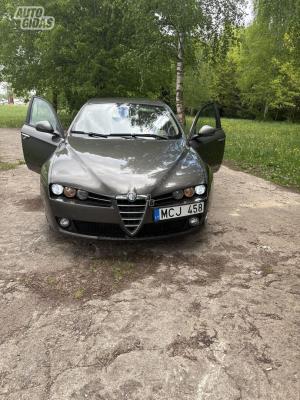 Alfa Romeo 159 2009 Šauļi, ar dzinēja tilpumu 1.90 L un nobraukumu 335 tūkst. km par 1250 €, foto  vietnē AUTOMOTO.COM.LV