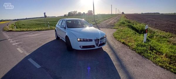 Alfa Romeo 159 2012 Vilkaviškis, ar dzinēja tilpumu 2.00 L un nobraukumu 280 tūkst. km par 2600 €, foto 2 vietnē AUTOMOTO.COM.LV