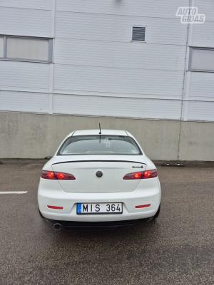 Balts Alfa Romeo 159 2009 Kelmė, ar dzinēja tilpumu 1.80 L un nobraukumu 300 tūkst. km par 2000 €, foto 5 vietnē AUTOMOTO.COM.LV