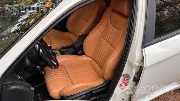 Balts Alfa Romeo 159 2010 Rīga, ar dzinēja tilpumu 2.40 L un nobraukumu 301 tūkst. km par 5350 €, foto 7 vietnē AUTOMOTO.COM.LV
