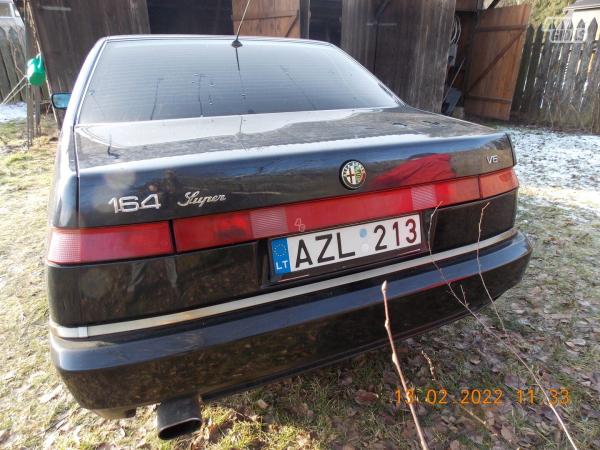 Black Alfa Romeo 164 1998 in Raseiniai, with an engine capacity of 3.00 L and mileage of 230 thousand km for 4100 €, photo 4 on AUTOMOTO.COM.LV