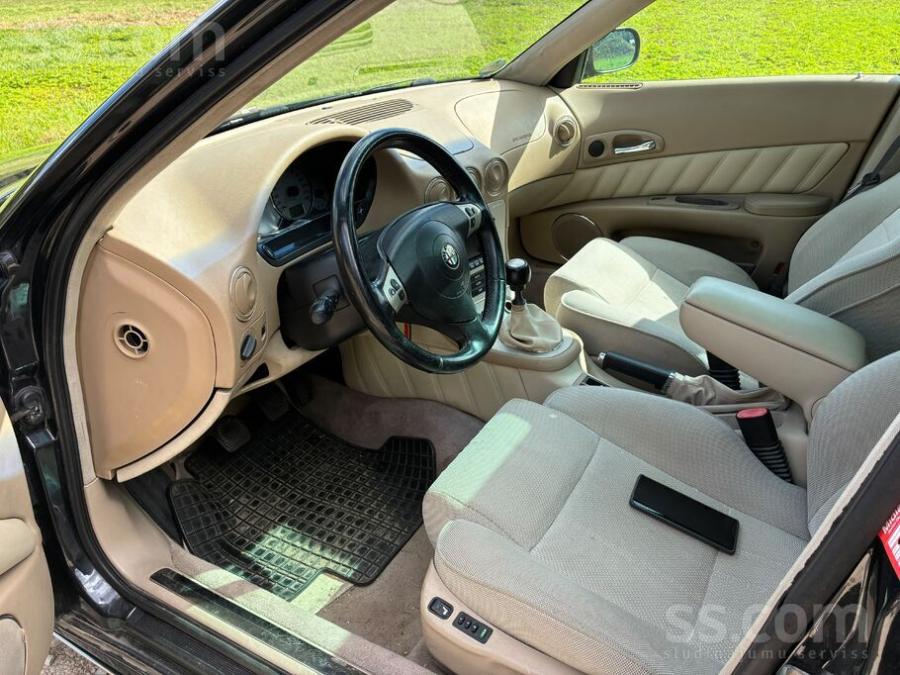 Melns Alfa Romeo 166 2006 Rīga, ar dzinēja tilpumu 2.40 L un nobraukumu 222 tūkst. km par 2200 €, foto 3 vietnē AUTOMOTO.COM.LV