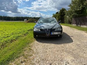 Melns Alfa Romeo 166 2006 Rīga, ar dzinēja tilpumu 2.40 L un nobraukumu 222 tūkst. km par 2200 €, foto 13 vietnē AUTOMOTO.COM.LV