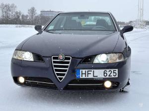 Blue Alfa Romeo 166 2005 in Vilnius, with an engine capacity of 2.39 L and mileage of 294 thousand km for 1950 €, photo 11 on AUTOMOTO.COM.LV