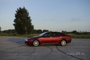 Red Alfa Romeo 166 1999 in Tallinn, with an engine capacity of 2.50 L and mileage of 179 thousand km for 8600 €, photo 4 on AUTOMOTO.COM.LV