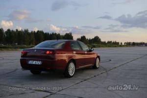 Red Alfa Romeo 166 1999 in Tallinn, with an engine capacity of 2.50 L and mileage of 179 thousand km for 8600 €, photo 6 on AUTOMOTO.COM.LV
