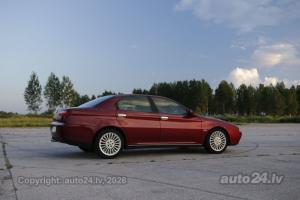 Red Alfa Romeo 166 1999 in Tallinn, with an engine capacity of 2.50 L and mileage of 179 thousand km for 8600 €, photo 7 on AUTOMOTO.COM.LV