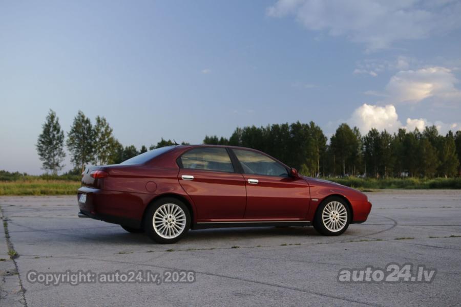 Red Alfa Romeo 166 1999 in Tallinn, with an engine capacity of 2.50 L and mileage of 179 thousand km for 8600 €, photo 7 on AUTOMOTO.COM.LV