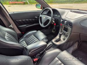 Red Alfa Romeo 166 1999 in Tallinn, with an engine capacity of 2.50 L and mileage of 179 thousand km for 8600 €, photo 15 on AUTOMOTO.COM.LV