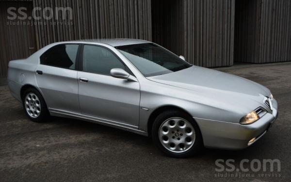 Alfa Romeo 166 1999 Rīga, ar dzinēja tilpumu 2.50 L un nobraukumu 259 tūkst. km par 2900 €, foto 8 vietnē AUTOMOTO.COM.LV
