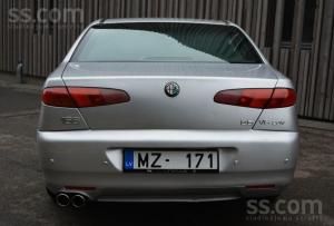 Alfa Romeo 166 1999 Rīga, ar dzinēja tilpumu 2.50 L un nobraukumu 259 tūkst. km par 2900 €, foto 6 vietnē AUTOMOTO.COM.LV