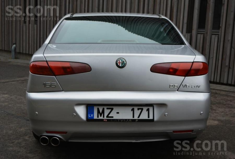 Alfa Romeo 166 1999 Rīga, ar dzinēja tilpumu 2.50 L un nobraukumu 259 tūkst. km par 2900 €, foto 6 vietnē AUTOMOTO.COM.LV