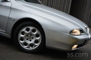 Alfa Romeo 166 1999 Rīga, ar dzinēja tilpumu 2.50 L un nobraukumu 259 tūkst. km par 2900 €, foto 17 vietnē AUTOMOTO.COM.LV