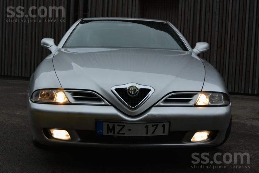 Alfa Romeo 166 1999 Rīga, ar dzinēja tilpumu 2.50 L un nobraukumu 259 tūkst. km par 2900 €, foto 20 vietnē AUTOMOTO.COM.LV