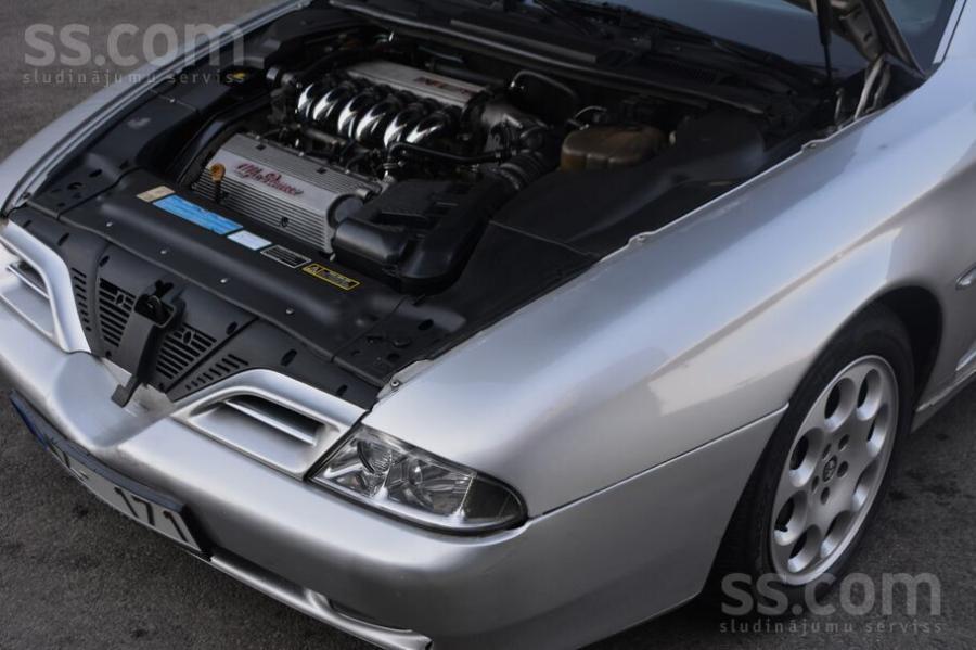 Alfa Romeo 166 1999 Rīga, ar dzinēja tilpumu 2.50 L un nobraukumu 259 tūkst. km par 2900 €, foto 21 vietnē AUTOMOTO.COM.LV