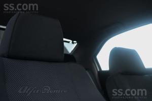 Alfa Romeo 166 1999 Rīga, ar dzinēja tilpumu 2.50 L un nobraukumu 259 tūkst. km par 2900 €, foto 31 vietnē AUTOMOTO.COM.LV
