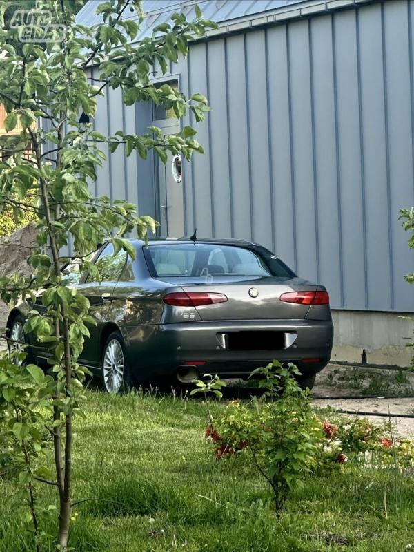 Alfa Romeo 166 2004 in Vilnius, with an engine capacity of 2.40 L and mileage of 406 thousand km for 1100 €, photo 5 on AUTOMOTO.COM.LV