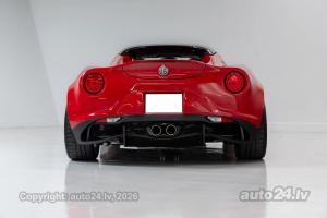 Sarkans Alfa Romeo 4C 2018 Tallina, ar dzinēja tilpumu 1.74 L un nobraukumu 87 tūkst. km par 63800 €, foto 7 vietnē AUTOMOTO.COM.LV
