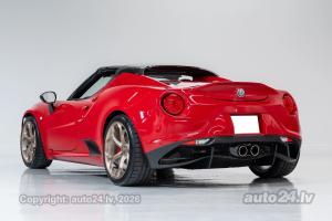 Sarkans Alfa Romeo 4C 2018 Tallina, ar dzinēja tilpumu 1.74 L un nobraukumu 87 tūkst. km par 63800 €, foto 8 vietnē AUTOMOTO.COM.LV