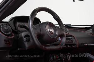 Sarkans Alfa Romeo 4C 2018 Tallina, ar dzinēja tilpumu 1.74 L un nobraukumu 87 tūkst. km par 63800 €, foto 17 vietnē AUTOMOTO.COM.LV