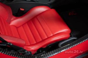Sarkans Alfa Romeo 4C 2018 Tallina, ar dzinēja tilpumu 1.74 L un nobraukumu 87 tūkst. km par 63800 €, foto 25 vietnē AUTOMOTO.COM.LV