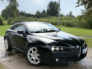 Melns Alfa Romeo Brera 2007 Cēsis, ar dzinēja tilpumu 2.20 L un nobraukumu 174 tūkst. km par 3200 €, foto  vietnē AUTOMOTO.COM.LV