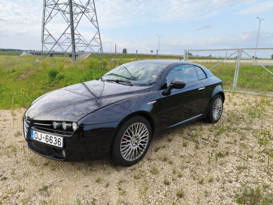 Melns Alfa Romeo Brera 2008 Rīga, ar dzinēja tilpumu 2.40 L un nobraukumu 238 tūkst. km par 3500 €, foto 1 vietnē AUTOMOTO.COM.LV