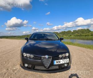 Black Alfa Romeo Brera 2008 in Daugavpils, with an engine capacity of 2.40 L and mileage of 218 thousand km for 6250 €, photo 4 on AUTOMOTO.COM.LV