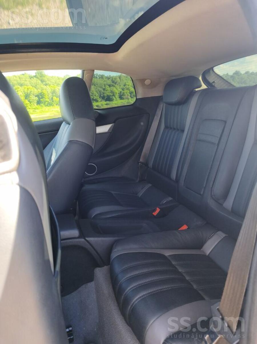 Black Alfa Romeo Brera 2008 in Daugavpils, with an engine capacity of 2.40 L and mileage of 218 thousand km for 6250 €, photo 13 on AUTOMOTO.COM.LV