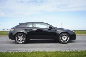 Melns Alfa Romeo Brera 2010 Tallina, ar dzinēja tilpumu 1.80 L un nobraukumu 143 tūkst. km par 14900 €, foto 3 vietnē AUTOMOTO.COM.LV