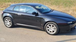 Alfa Romeo Brera 2006 in Kaunas, with an engine capacity of 2.40 L and mileage of 280 thousand km for 2850 €, photo 3 on AUTOMOTO.COM.LV