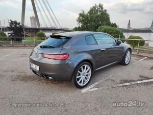 Grey Alfa Romeo Brera 2007 in Riga, with an engine capacity of 3.20 L and mileage of 103 thousand km for 11960 €, photo 7 on AUTOMOTO.COM.LV