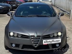 Pelēks Alfa Romeo Brera 2010 Rīga, ar dzinēja tilpumu 2.40 L un nobraukumu 254 tūkst. km par 9900 €, foto 3 vietnē AUTOMOTO.COM.LV