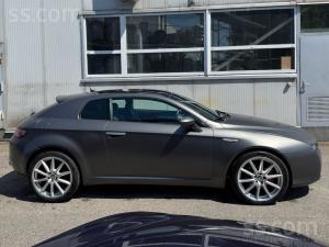 Pelēks Alfa Romeo Brera 2010 Rīga, ar dzinēja tilpumu 2.40 L un nobraukumu 254 tūkst. km par 9900 €, foto 5 vietnē AUTOMOTO.COM.LV