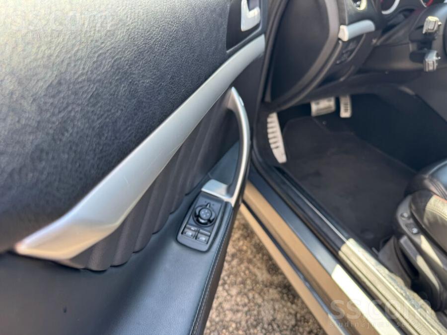 Pelēks Alfa Romeo Brera 2010 Rīga, ar dzinēja tilpumu 2.40 L un nobraukumu 254 tūkst. km par 9900 €, foto 10 vietnē AUTOMOTO.COM.LV