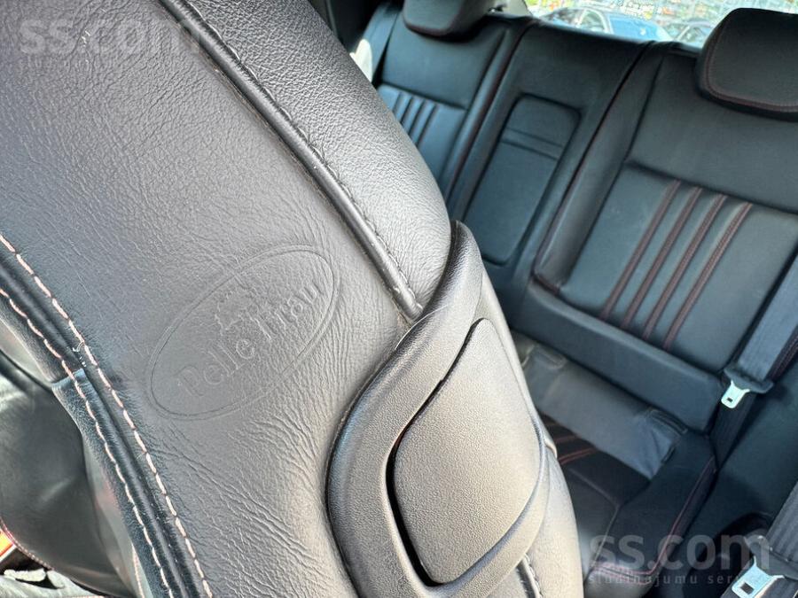 Pelēks Alfa Romeo Brera 2010 Rīga, ar dzinēja tilpumu 2.40 L un nobraukumu 254 tūkst. km par 9900 €, foto 13 vietnē AUTOMOTO.COM.LV