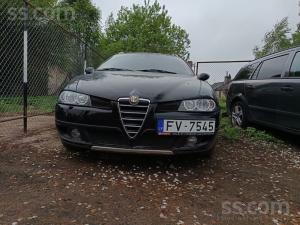 Black Alfa Romeo Crosswagon 2006 in Riga, with an engine capacity of 1.90 L and mileage of 289 thousand km for 1000 €, photo 3 on AUTOMOTO.COM.LV