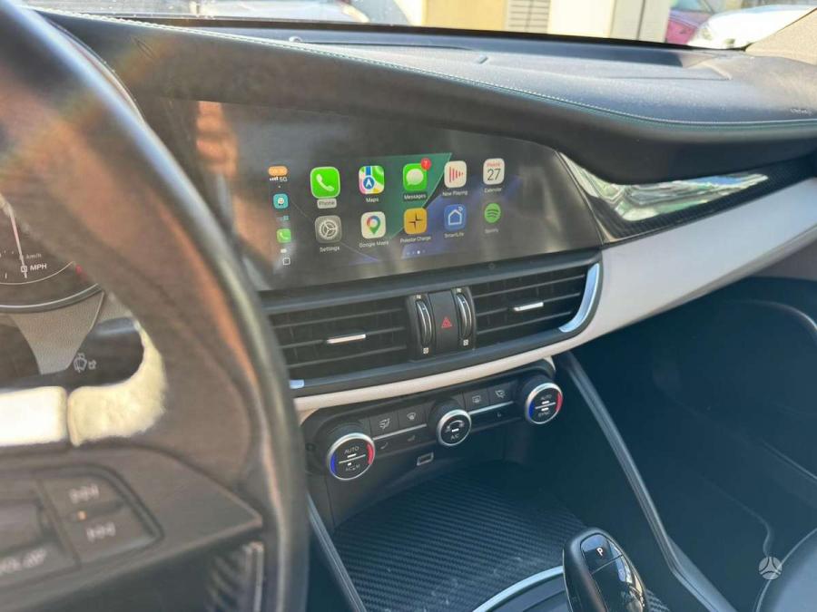 Melns Alfa Romeo Giulia 2018 Rīga, ar dzinēja tilpumu 2.89 L un nobraukumu 37 tūkst. km par 39000 €, foto 33 vietnē AUTOMOTO.COM.LV