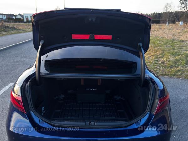 Blue Alfa Romeo Giulia 2017 in Tallinn, with an engine capacity of 2.00 L and mileage of 126 thousand km for 24900 €, photo 10 on AUTOMOTO.COM.LV